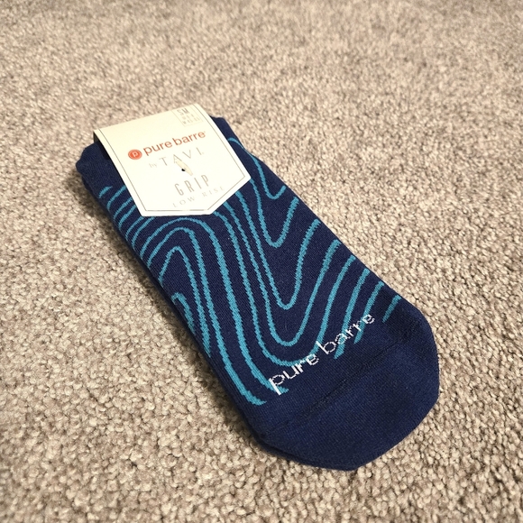 Pure Barre | Accessories | Nwt Pure Barre X Tavi Low Rise Grip Sticky ...